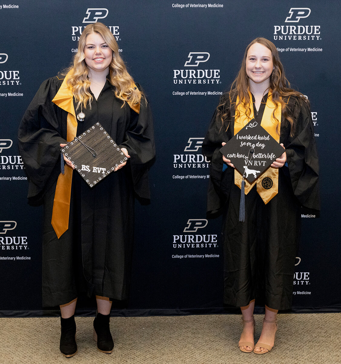 December Graduation Celebration Honors Veterinary Nursing Graduates ...