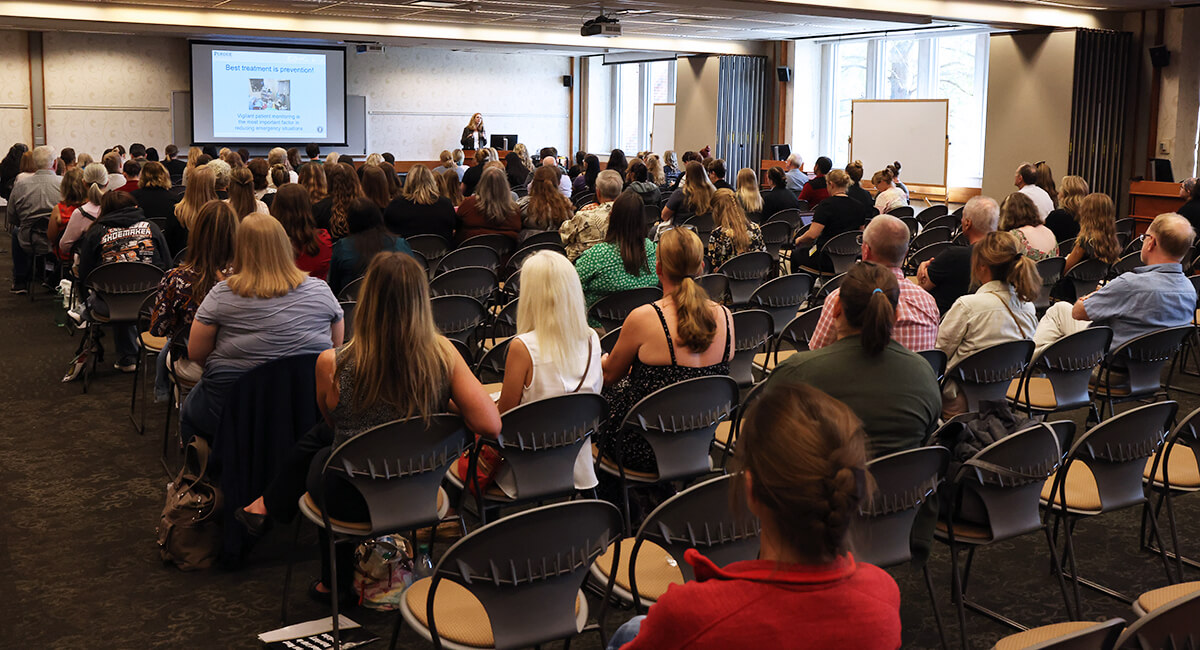 Purdue Veterinary Conference Draws Nearly 1,000 Attendees for ...