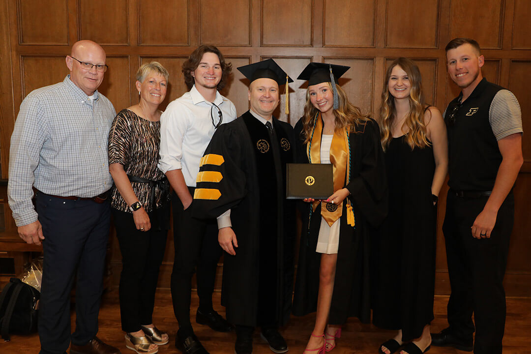 Graduation Celebration Honors Purdue DVM and Veterinary Nursing Grads ...