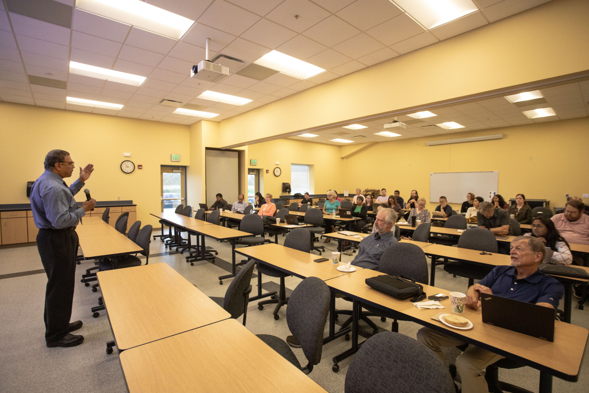 Dr. Abigail Cox Honored for Appointment to Named Comparative Pathology Professorship | Purdue ...