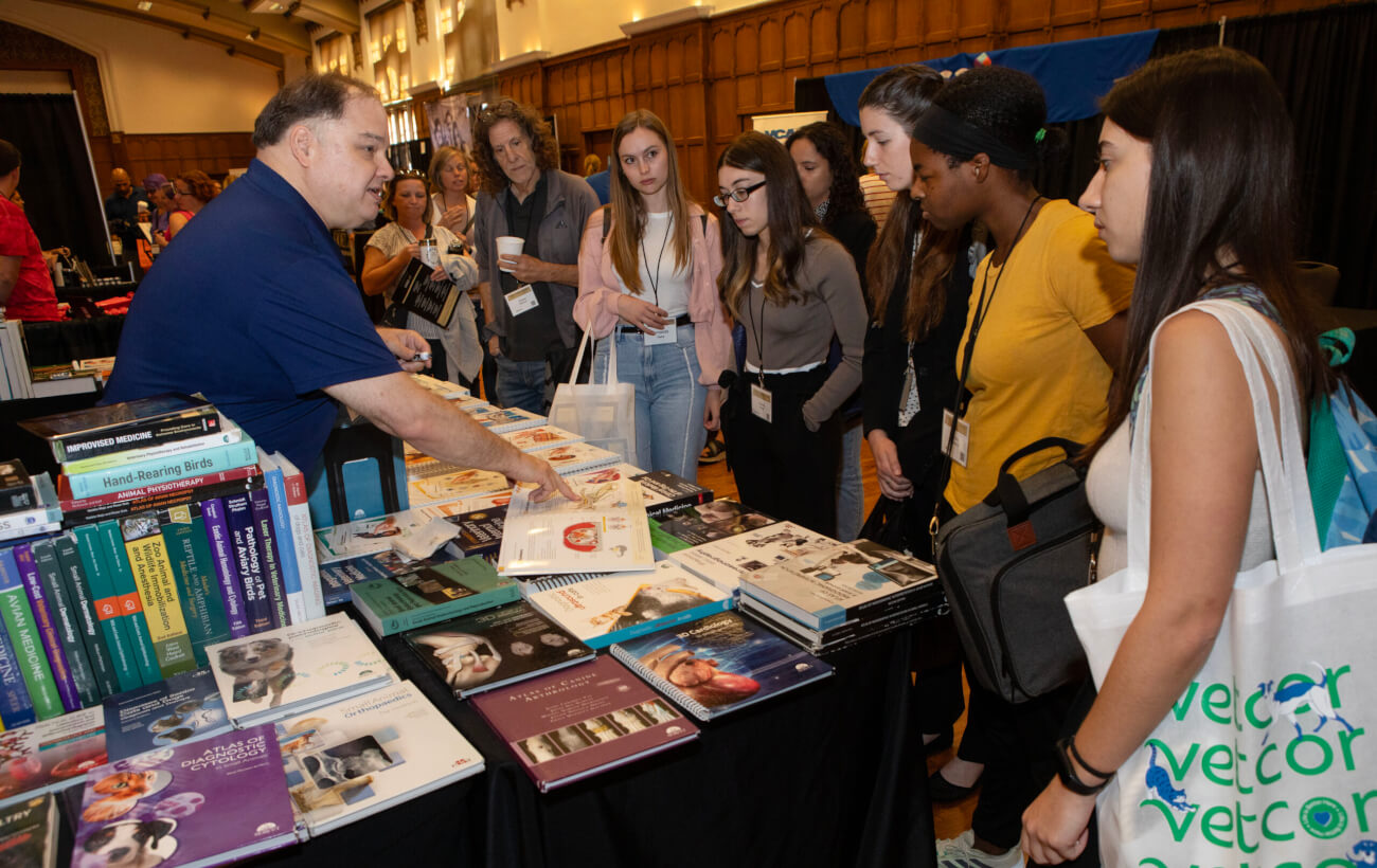 Annual Purdue Veterinary Conference Brings Together Alumni, Students ...